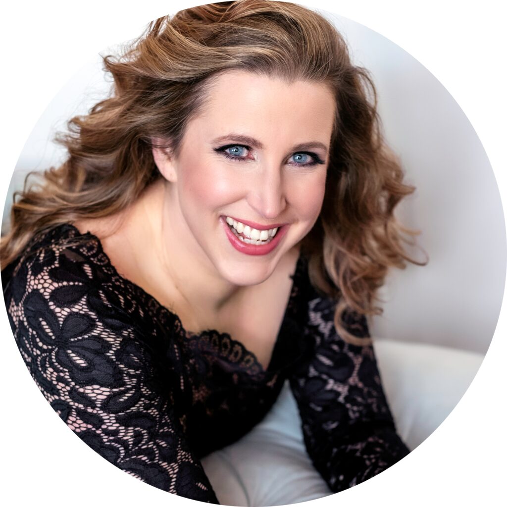 Growing Family, Growing Business with Nicole Farough - The Portrait System